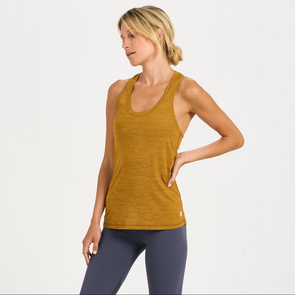 Vuori | Tops | Nwt Last One Vuori Lux Performance Tank Dark Golden ...